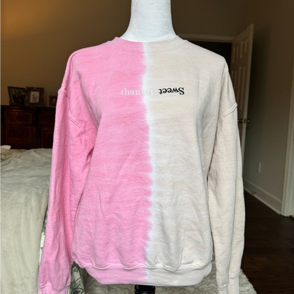 Ariana Grande | Sweaters | Ariana Grande Sweetener Thank U Next World ...